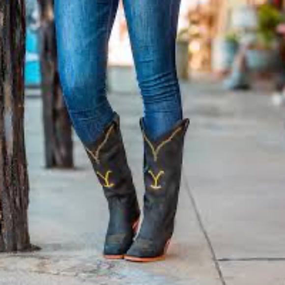 Justin Boots | Shoes | Justin X Yellowstone Square Toe Cowboy Boots Ms ...